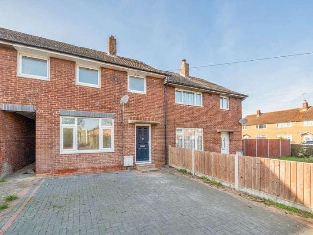 3 bed house for sale
