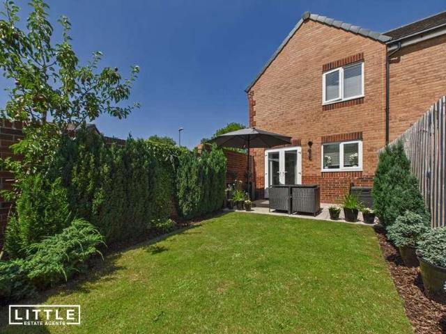 3 bed house for sale