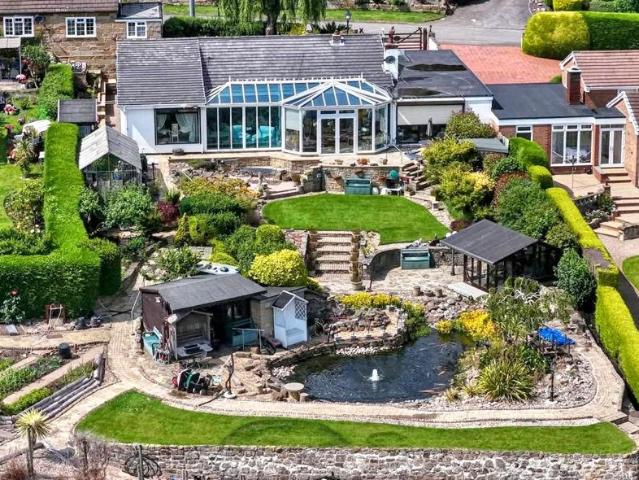 3 bed house for sale