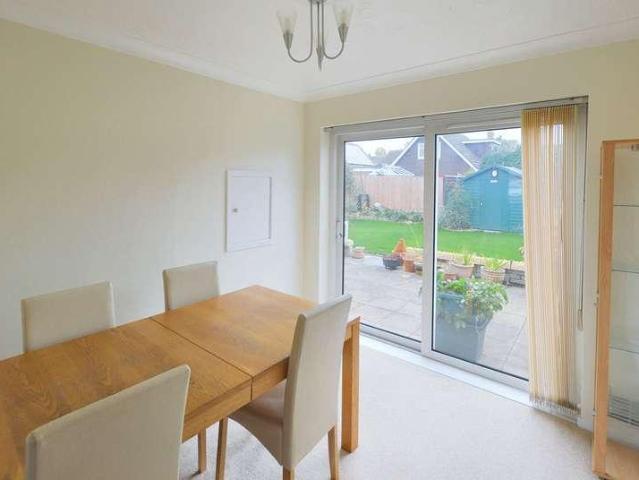 3 bed house for sale