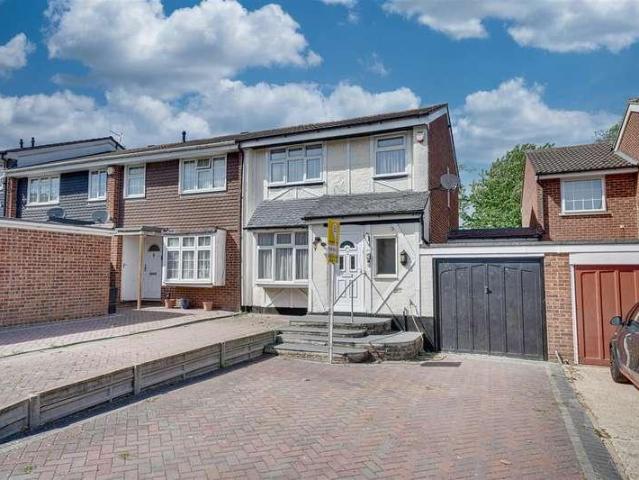 3 bed house for sale