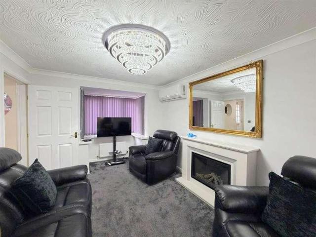 3 bed house for sale