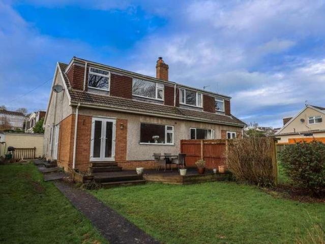 3 bed house for sale