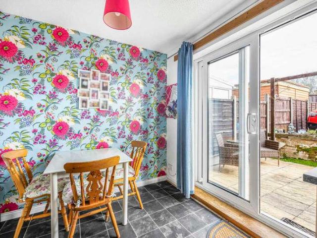 3 bed house for sale