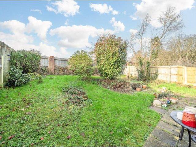3 bed house for sale