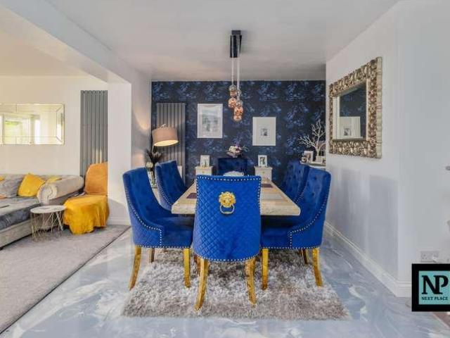 3 bed house for sale