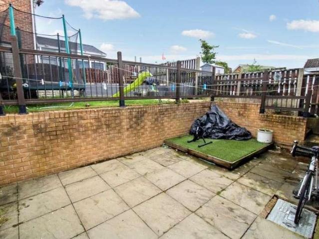 3 bed house for sale