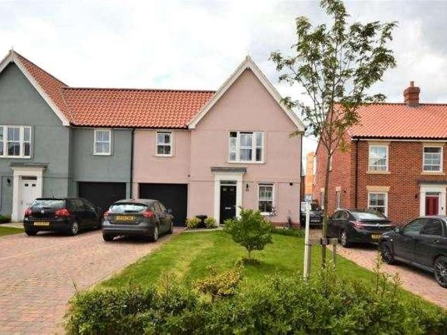 3 bed house for sale