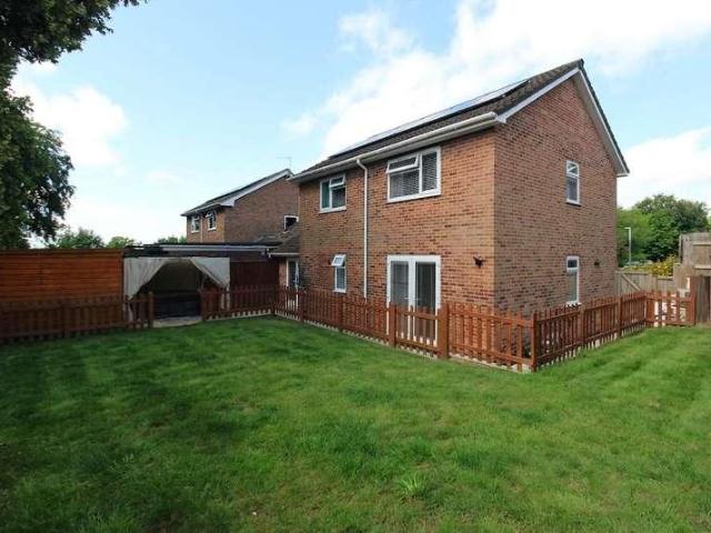 3 bed house for sale