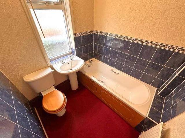 3 bed house for sale