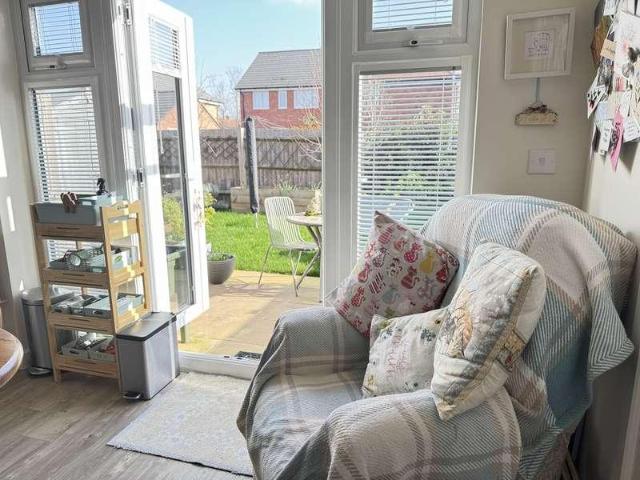 1 bed flat for sale