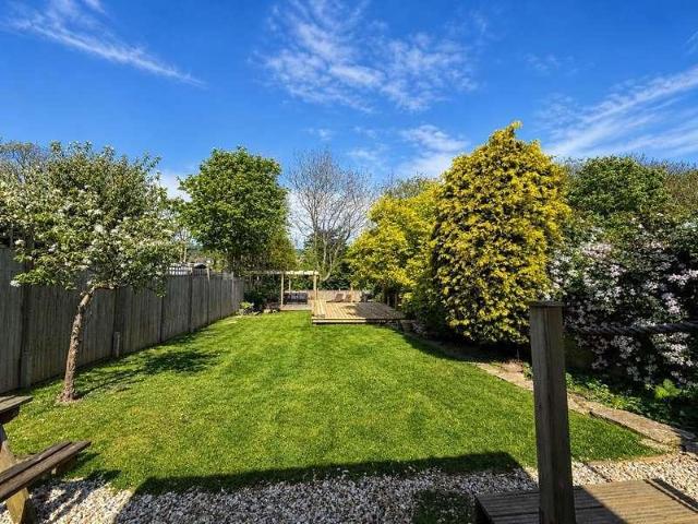 3 bed house for sale