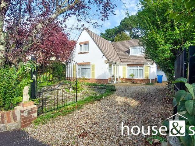 3 bed house for sale