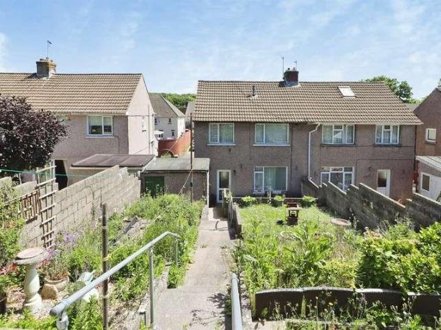 3 bed house for sale