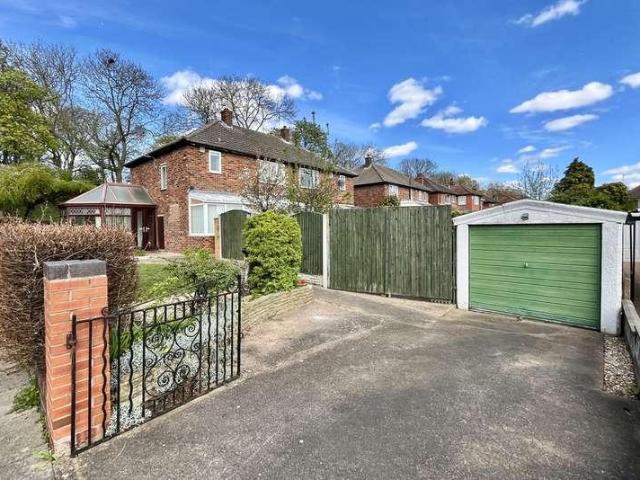 3 bed house for sale