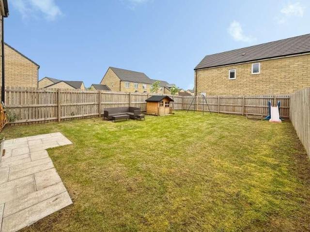 3 bed house for sale