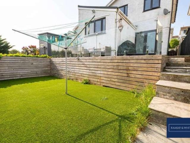3 bed house for sale