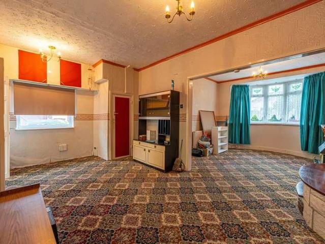 3 bed house for sale