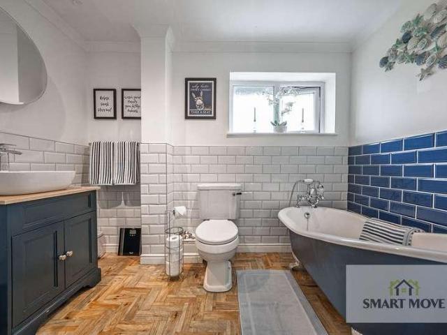 3 bed house for sale