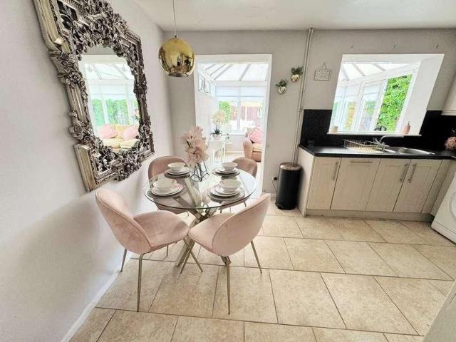 3 bed house for sale