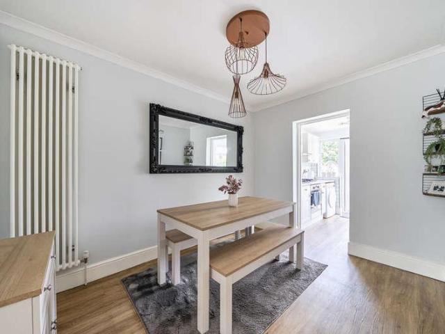 3 bed house for sale
