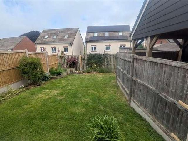 3 bed house for sale