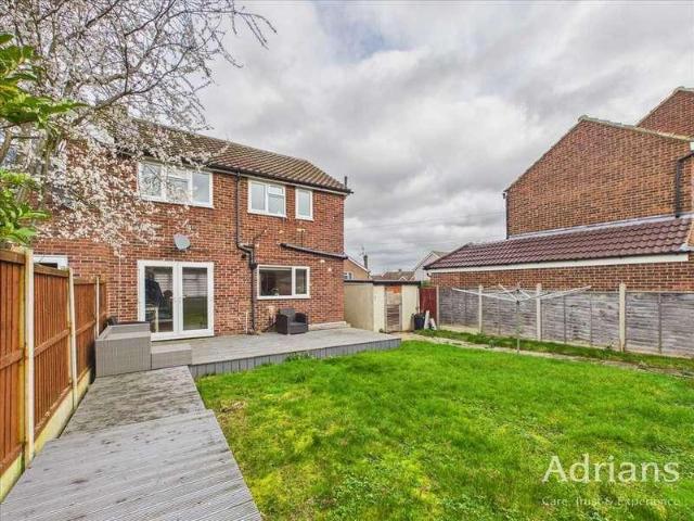 3 bed house for sale