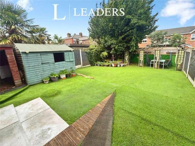 3 bed house for sale