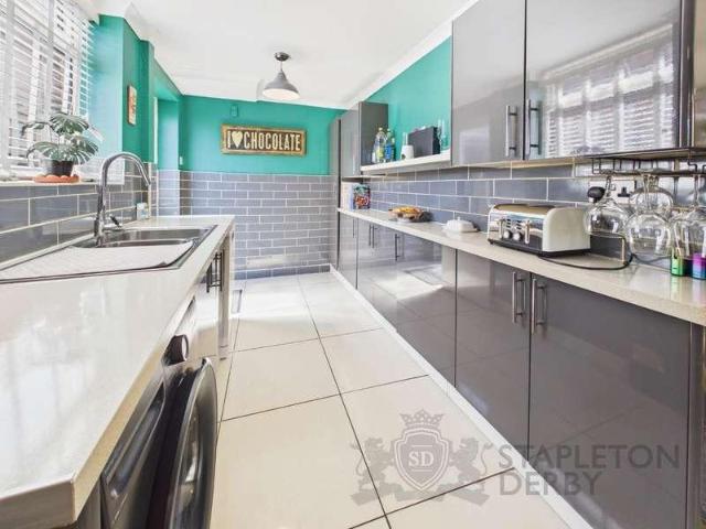 3 bed house for sale