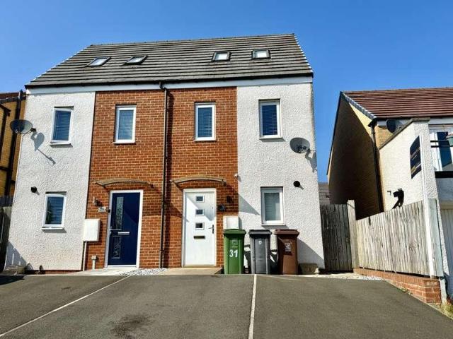 3 bed house for sale