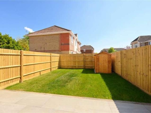 3 bed house for sale