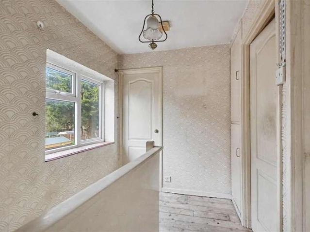 3 bed house for sale