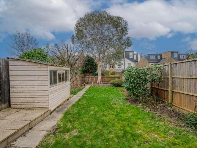 3 bed house for sale