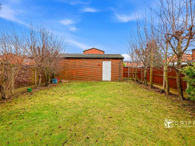 3 bed house for sale