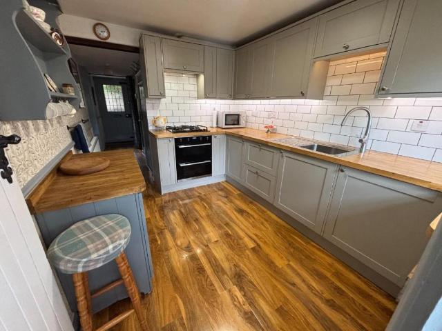 3 bed house for sale