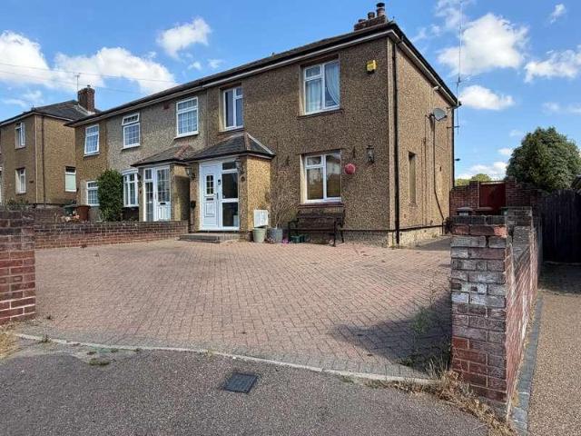 3 bed house for sale