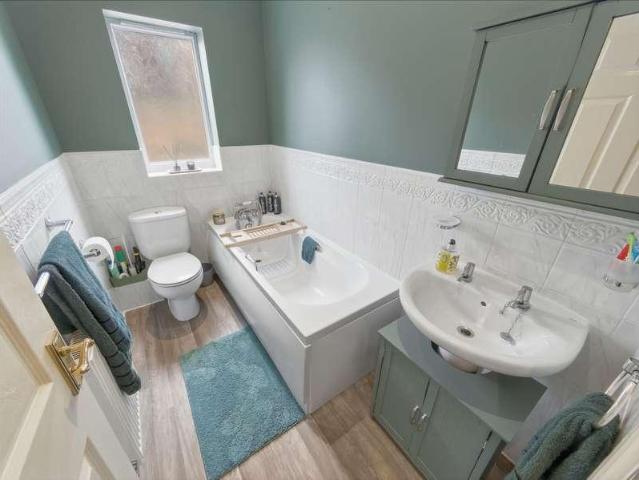 3 bed house for sale