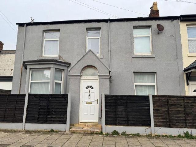 3 bed house for sale