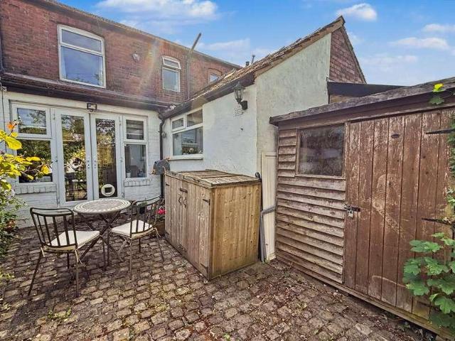 3 bed house for sale