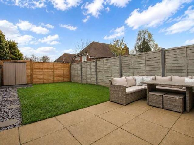 3 bed house for sale