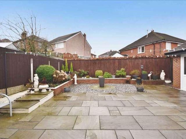 3 bed house for sale
