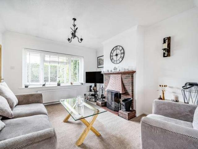 3 bed house for sale