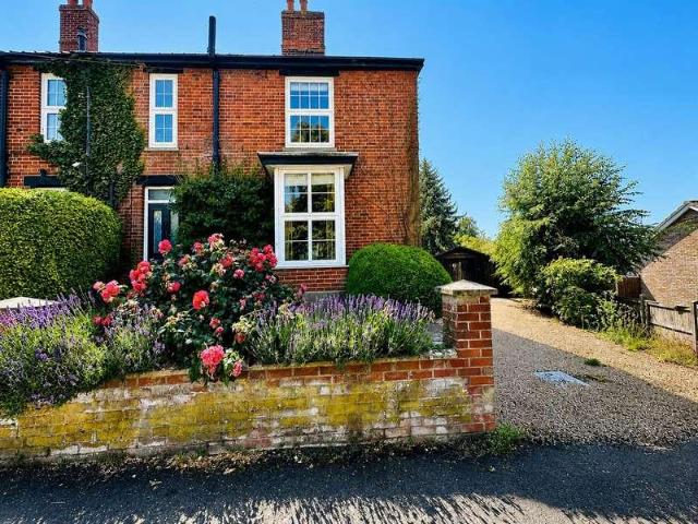 3 bed house for sale