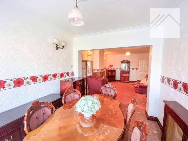 3 bed house for sale