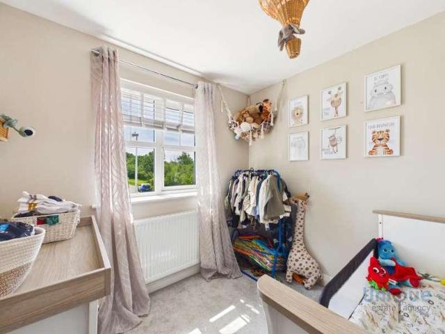 3 bed house for sale