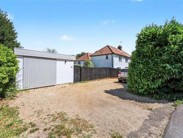 3 bed house for sale