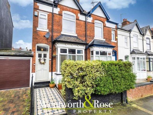 3 bed house for sale
