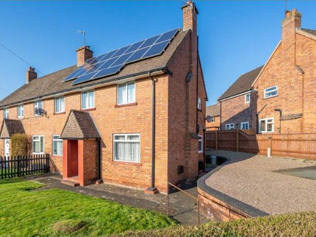3 bed house for sale