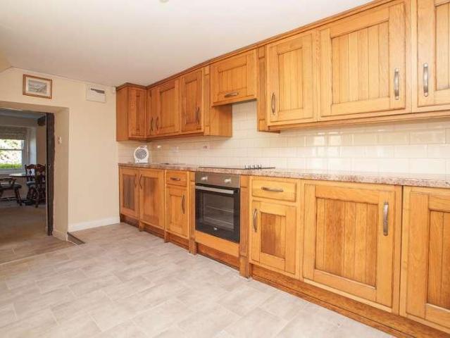 3 bed house for sale