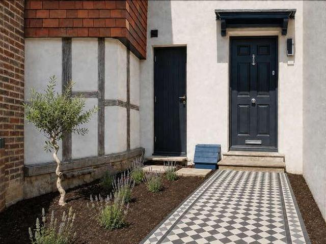3 bed house for sale